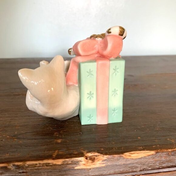 Lenox | Holiday | Vintage Lenox Presently Curious Kitty Figurine | Poshmark